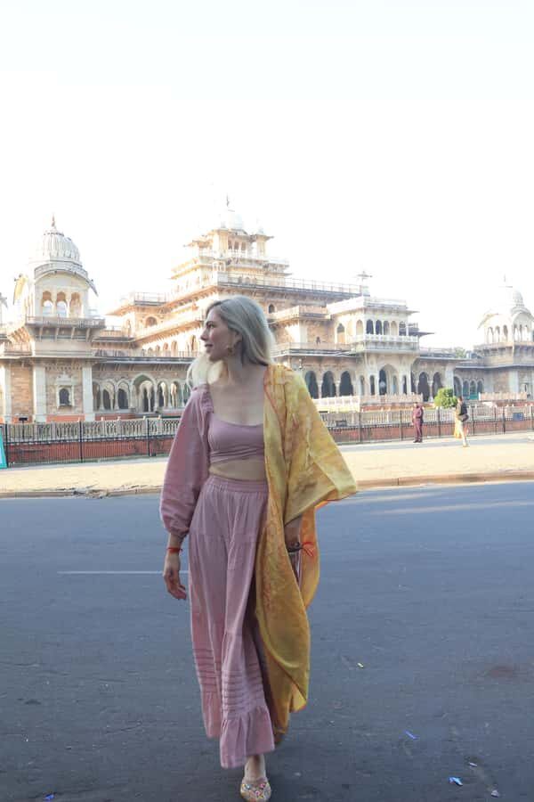 Jaipur: Albert Hall Museum Private Photoshoot - A Deeper Look at the Experience