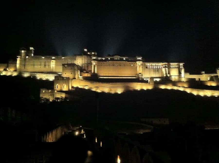 Jaipur: Amber Fort Light & Sound Show w/ BluePoetry Art Demo - Why It’s a Great Choice for Travelers