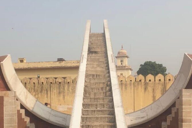 Jaipur Cultural Day Tour Hawa Mahal City Palace and Monkey Temple - The Itinerary in Detail