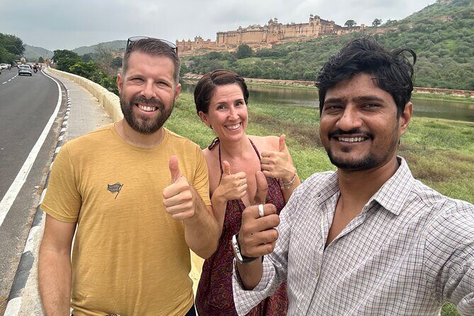 Jaipur Full-Day Private Car Tour with Local Guide & Bazaars - The Itinerary in Detail
