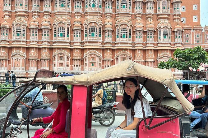 Jaipur Half-Day Heritage Tour by Women-Driven E-Rickshaw - Authentic Experiences and What Travelers Say