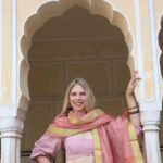 Jaipur: Hawa Mahal Private Photoshoot - The Itinerary Breakdown