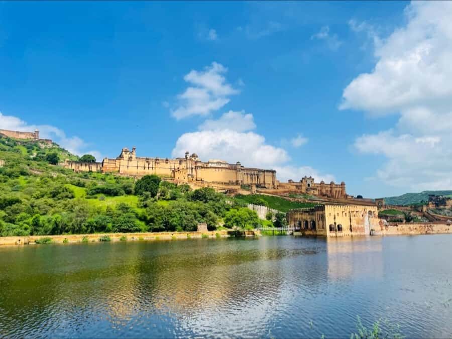 Jaipur: Private Forts & Palaces Sightseeing Tour with Guide - What to Expect from the Experience