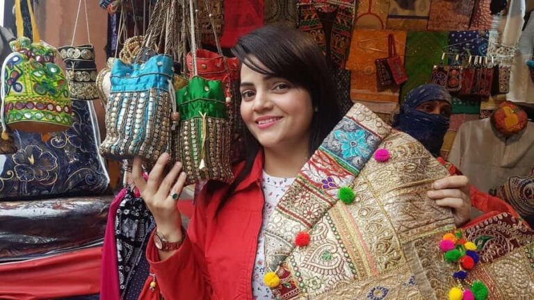 Jaipur Shopping Experience: Handicraft & Market Tour - Exploring Jaipur’s Handicraft & Market Scene: A Practical Review of the Guided Tour