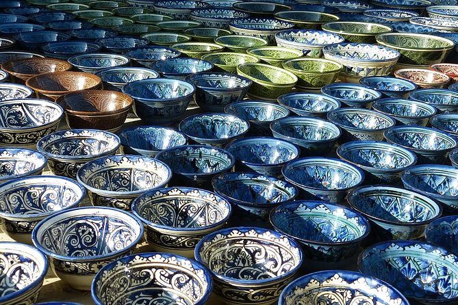 Jaipur's Famous Blue Pottery - A Workshop - The Journey to Sanganer and What to Expect