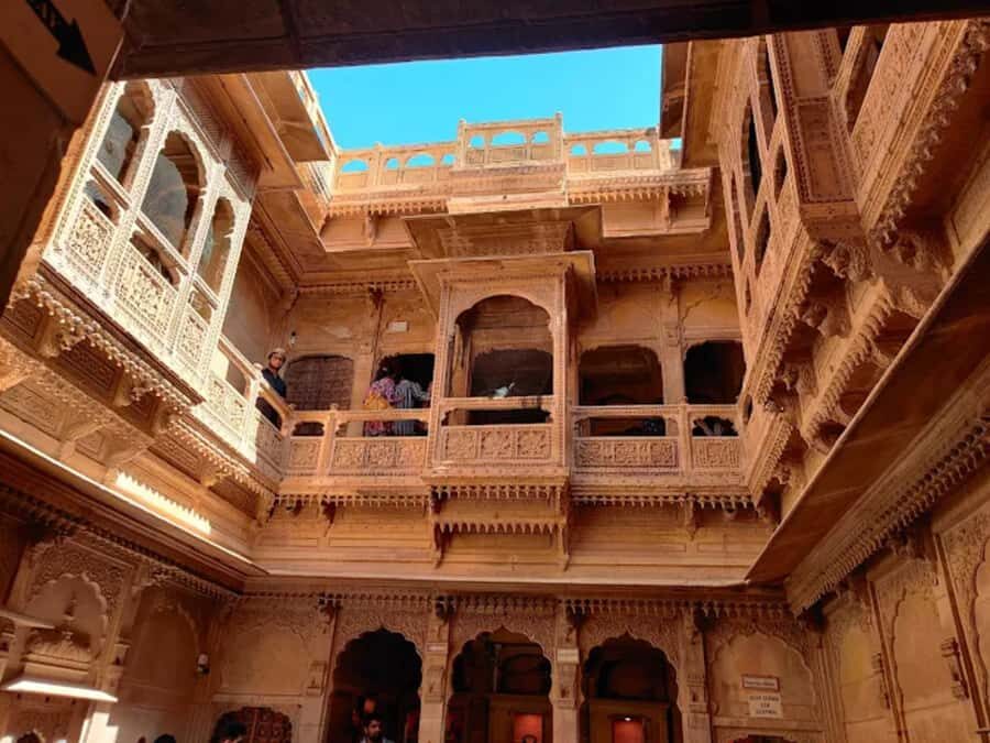 Jaisalmer: Patwon Ki Haveli Guided Tour - What You Can Expect