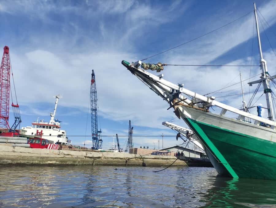 Jakarta: Highlights Capital City with Canal Boat Tour - What Travelers Are Saying