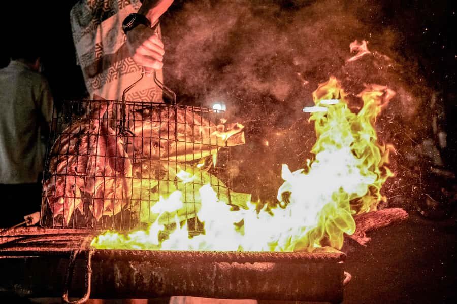 Jakarta: Local Street Food Shared Tour with MRT Jakarta - Why the Food and Guides Shine