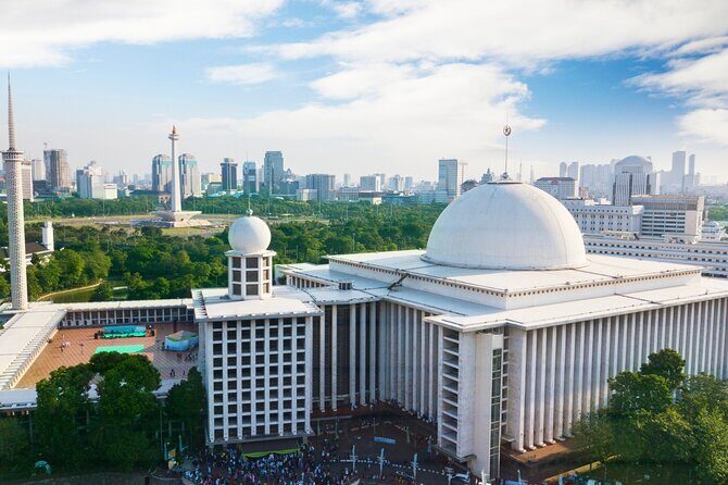 Jakarta Private Cultural Day Tour with Transport - Transportation and Practical Details