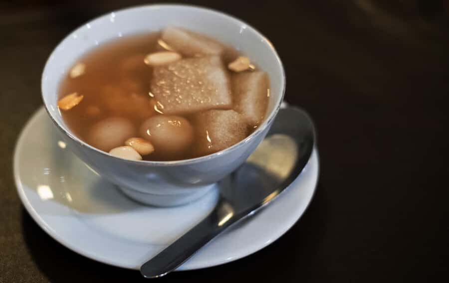 Jakarta: Private Street Food Tour with MRT Transportation - Authenticity and Guide Expertise