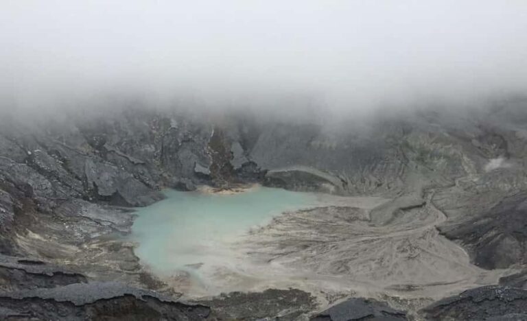 Jakarta : Volcano Tour, Maribaya Waterfall, Best Coffee - Exploring Tangkuban Perahu: Indonesia’s Iconic Volcano