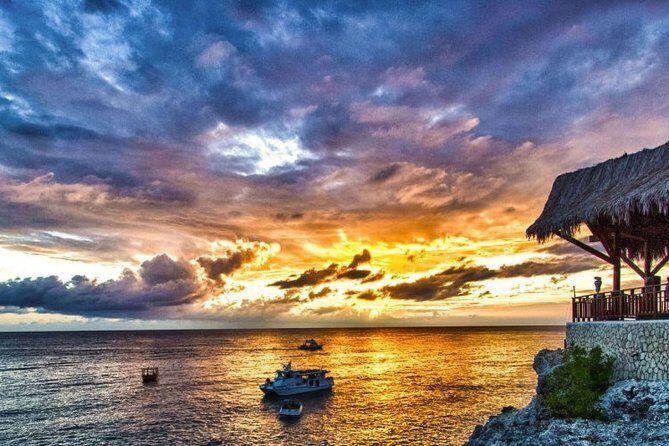 Jamaica Sunset at Rick's Cafe Private Tour with Transfer - Transportation and Logistics