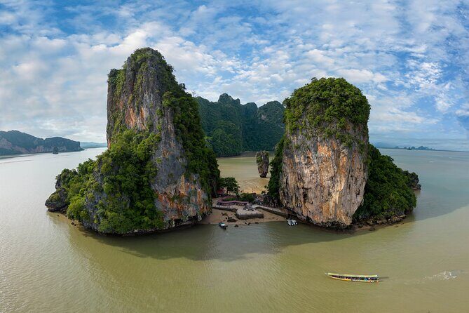 James Bond Twilight Sea Canoe and Glowing Plankton from Phuket - What Makes This Tour Stand Out?