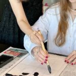 Japanese Calligraphy Experience at Shodo Salon in Toyosu - The Instructor: Experienced and Fluent in English