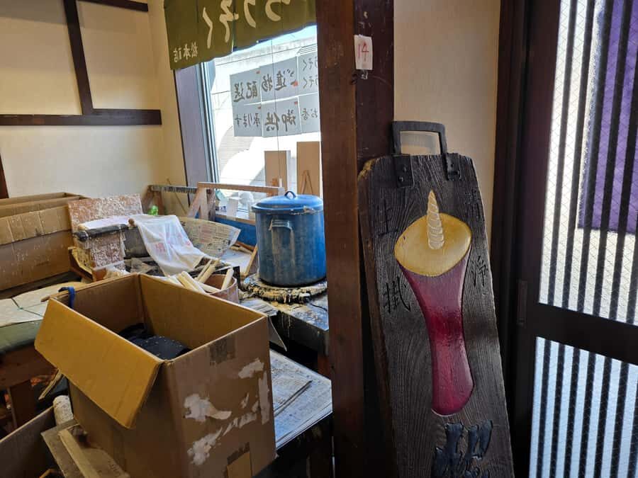 Japanese candle making experience, visit to a sake brewery, and tasting - What the Tour Includes