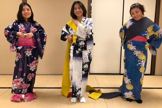 Japanese Dance Activity for Beginners - Who Will Love This Experience?