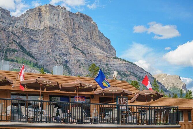 Jasper Day Tour to Columbia Icefields Lakes from Calgary to Banff - Transportation and Group Size