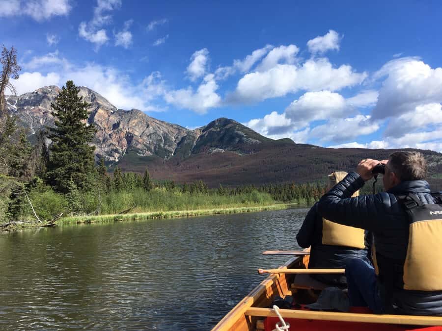 Jasper: Pyramid Lakes Guided Canoe Trip with Snacks & Drinks - The Sum Up