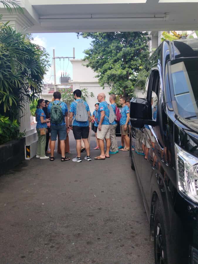 "Java's Cultural Heritage: Borobudur and Prambanan Tour" - The Itinerary: A Day Filled with Wonder