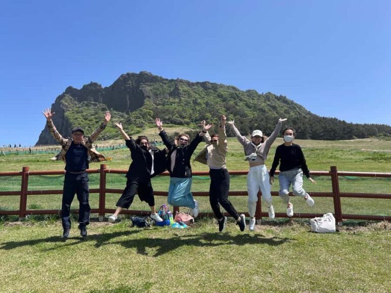 Jeju: Eastern UNESCO Join in Tour (Seongsan, Haenyeo Show) - Why This Tour Works for Different Travelers