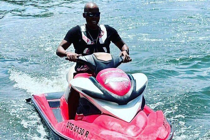 Jet Ski/ Parasailig Water Activity in Montego Bay Jamaica. - The Itinerary in Detail