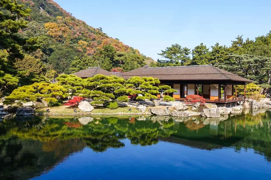 Kagawa: Ritsurin Garden Guided Walking Tour - Who Will Love This Tour?