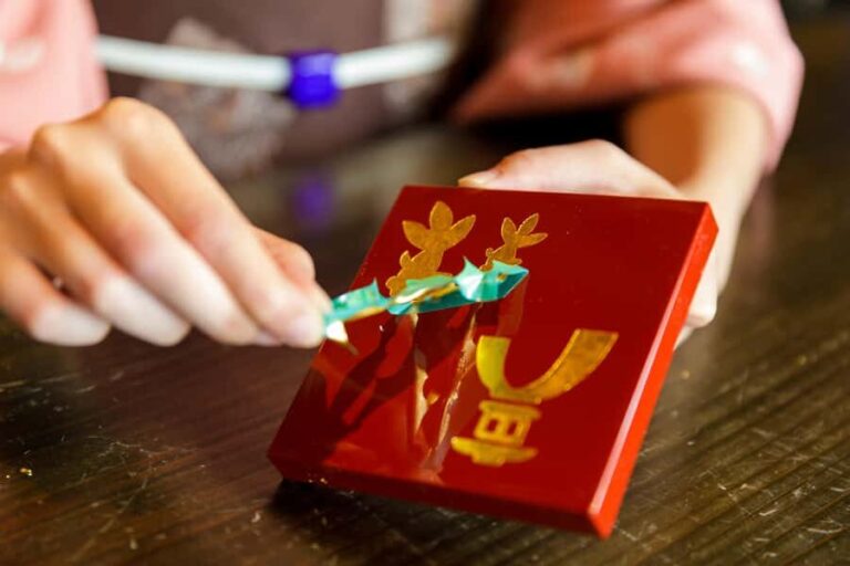 Kanazawa: Gold Leaf Craft Workshop in Higashi Chaya - What Travelers Say