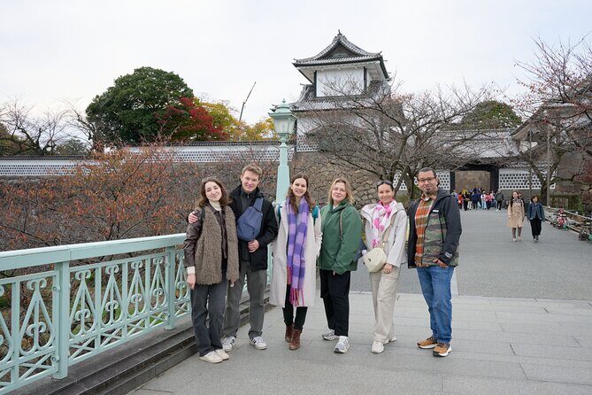 Kanazawa Historical Garden Walking Tour with Local Guide - Why Travelers Love This Tour
