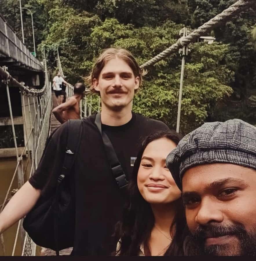 Kandy: Full-Day Tour with Historical Cultures By Tuk Tuk - Visiting Kandy’s Sacred Sites