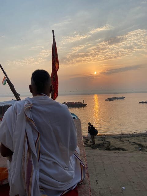 Kashi :: Heritage Walk into old city with morning boat ride - What to Expect