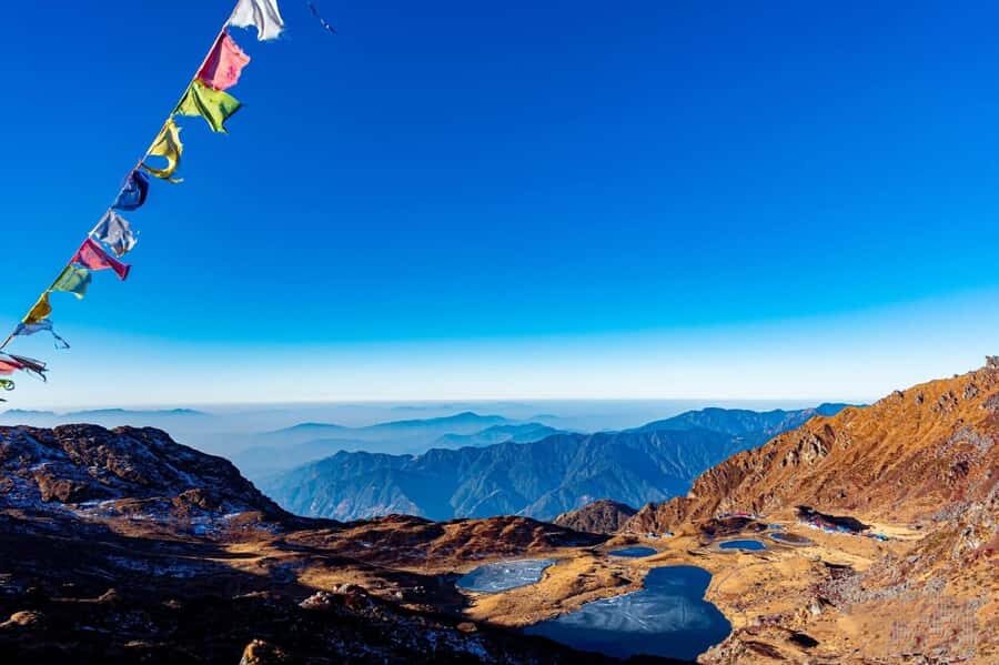 Kathmandu: 5-Day Panch Pokhari Trek with Guide & Meals - Trekking through Forests and Alpine Trails: Bhotang to Nasimpati