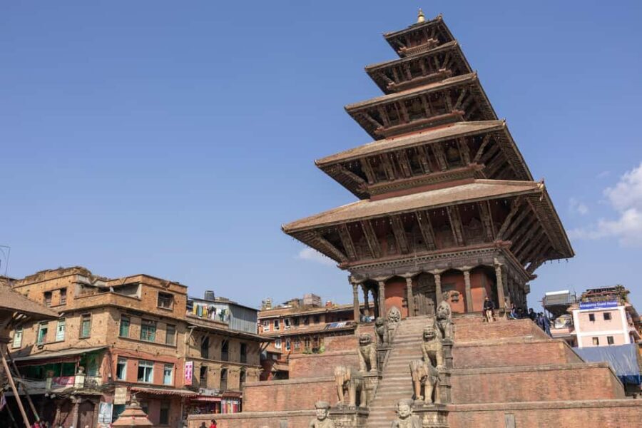 Kathmandu: Bhaktapur Tour, Thangka Painting & Wood Carving - The Art of Thangka Painting: A Delicate Tradition