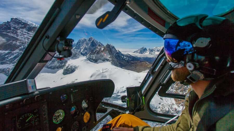 Kathmandu: Everest Base Camp Helicopter Tour with Landing - Detailed Itinerary Breakdown