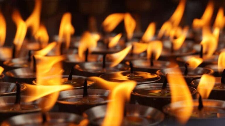 Kathmandu: Everest Flight, Village Walk, and Lunch - Frequently Asked Questions