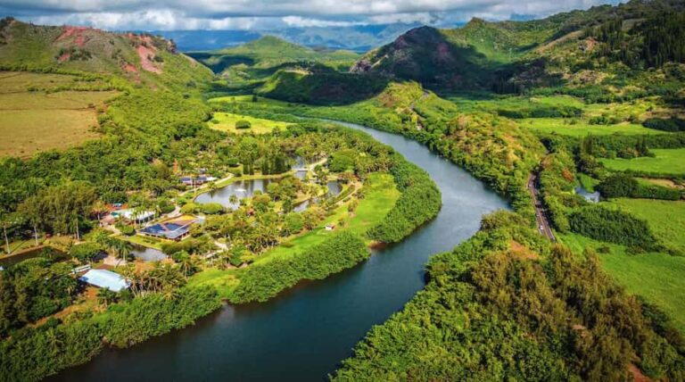 Kauai: Wailua River Kayak and Secret Falls Hike Tour - Who Should Consider This Tour?