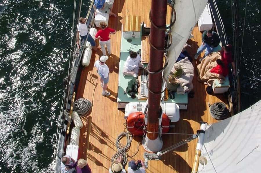 Key West's Classic Windjammer Day Sail - Setting Sail