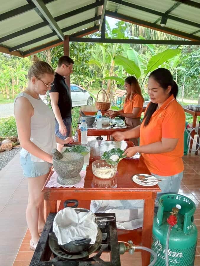 Khao Sok: Thai Cooking Class with Organic Farm and Pickup - What Makes This Tour Stand Out?