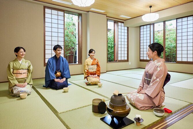 Kimono Tea Ceremony at Tokyo Shinjuku - Analyzing the Value