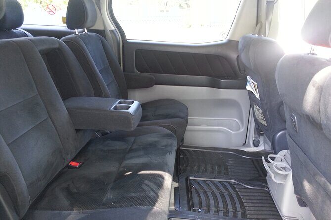 Kingston Airport Transfer to Ocho Rios - Detailed Review of the Kingston to Ocho Rios Transfer