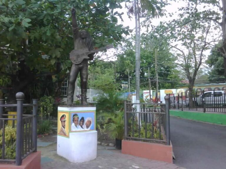 Kingston: Story of Jamaican Music Tour including Entry Fees - A Close Look at the Tour Experience