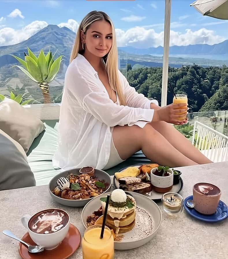 Kintamani: Aesthetic Cafe Sunrise Experience with Breakfast - What Sets This Tour Apart?