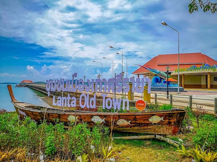 Ko Lanta: Old Town Sightseeing and National Park Tour - What the Reviews Tell Us