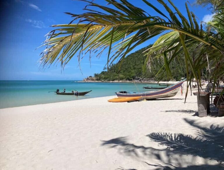 Koh Phangan: Longtail Boat Snorkeling Tour to Bottle Beach - The Sum Up