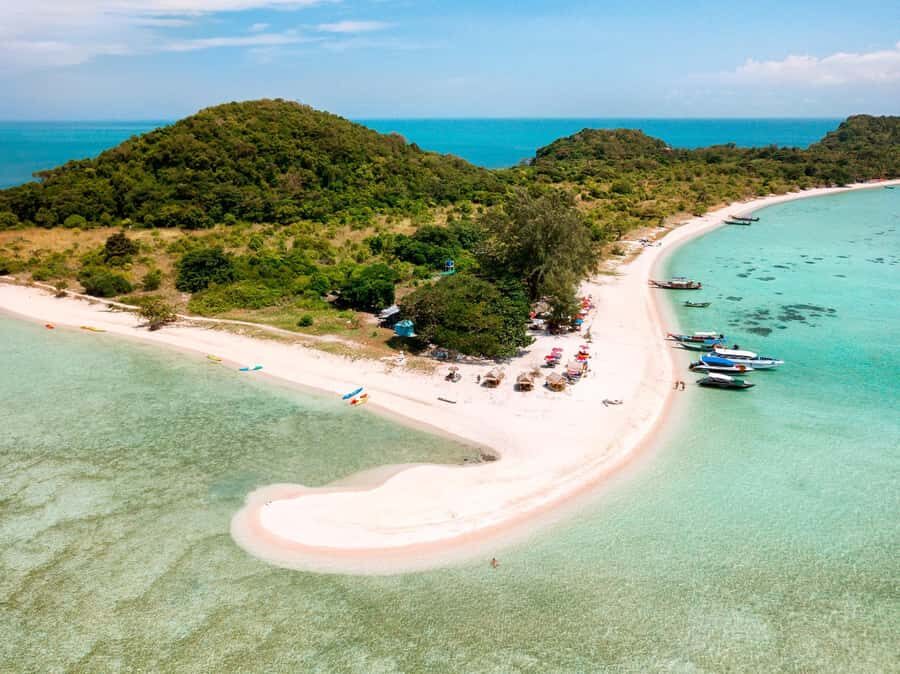 Koh Samui: Private Pig Island & Snorkeling Trip by Speedboat - Koh Madsum: The Pigs and the Beaches