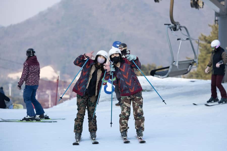 Korea Ski Tour from Seoul - Jisan Resort with Isaac Toast - The Ski Lesson Experience