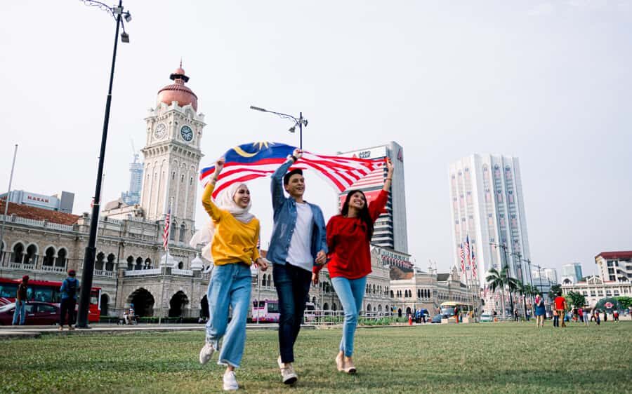 Kuala Lumpur Full-Day Grand Tour Featuring 25 Attractions - What Travelers Say