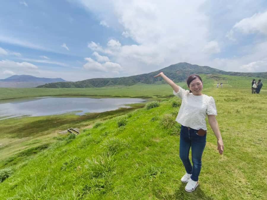 Kumamoto: Aso Volcano, Private Tour & Washi Paper Workshop - The Experience in Action: What Travelers Can Expect