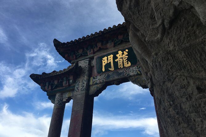 Kunming City Tour: Dragon Gate, Huating Temple and Daguan Pavilion - Who Should Consider This Tour?