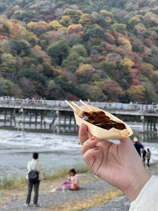 Kyoto: Arashiyama & Takao Bamboo, River & Mountain Hike - Hiking Takao and Visiting Jingo-ji Temple