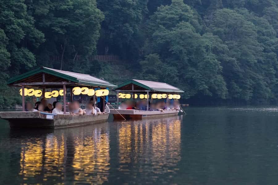 Kyoto: Arashiyama Tour with Maiko River Cruise - Practical Details and Comfort